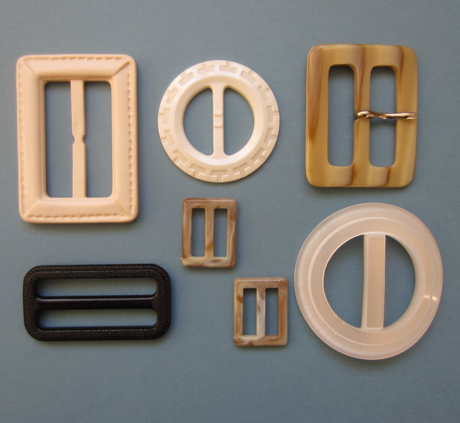 7 Vintage Buckles - Folksy