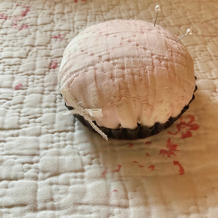 Vintage Pin cushion - Folksy