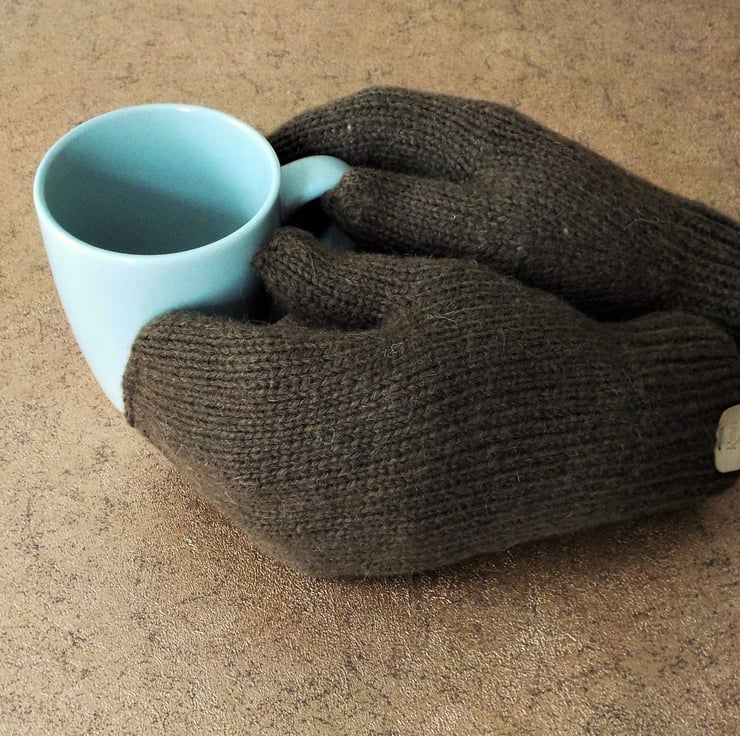 Shetland wool mittens natural dark brown hand k... - Folksy