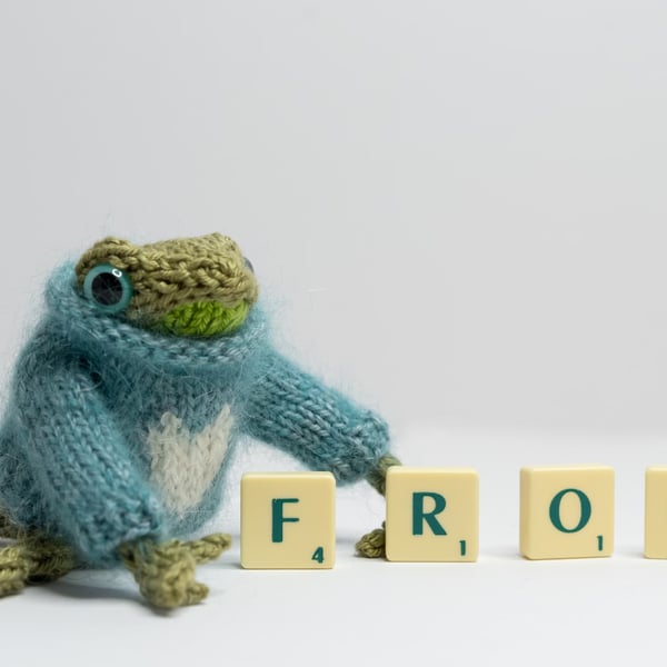Small Hand Knitted Frog- Dot Pebbles Design - Folksy