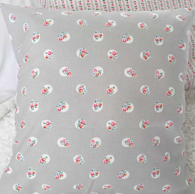 Cushion cover in Cath Kidston Stone floral sp... - Folksy