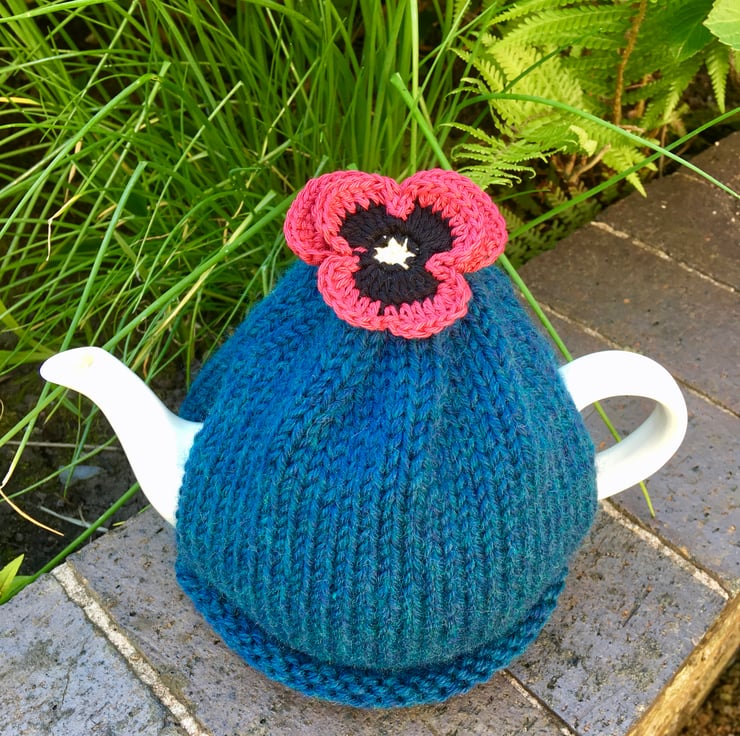 Pansy Knitted Tea Cosy - Folksy