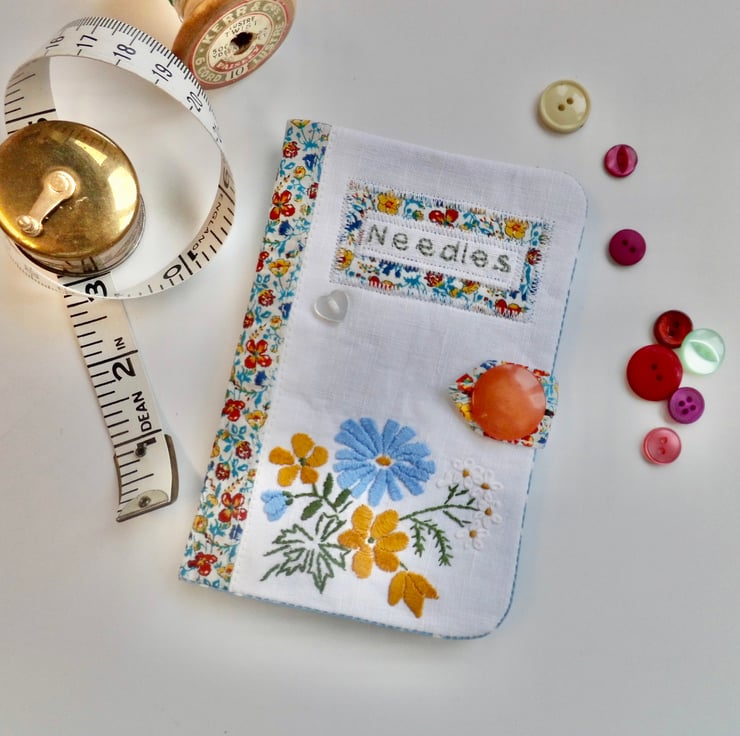 Sewing needle case white with Liberty lawn and ... - Folksy
