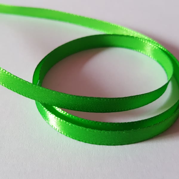 5m Single-Sided Satin Ribbon - 6mm - Green - Folksy