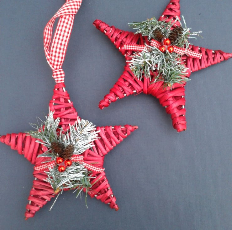 Christmas Hanging Wicker Star (red-gingham) - Folksy