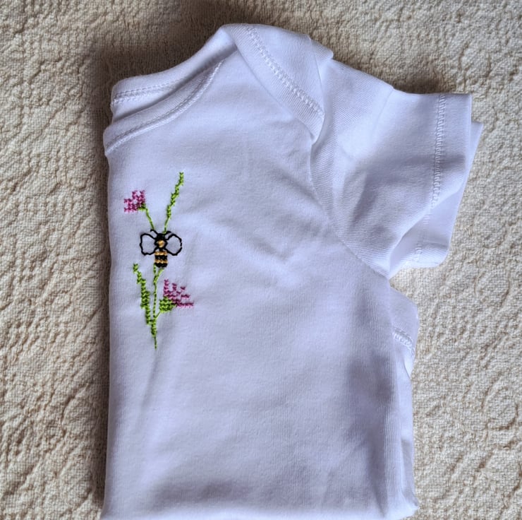 Bee vest, onesie, hand embroidered, age 9-12 mo... - Folksy