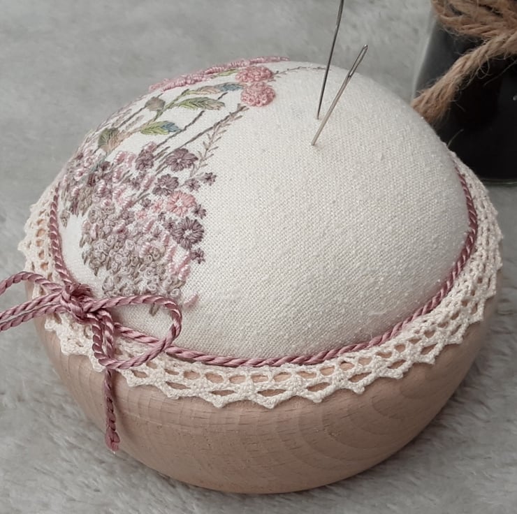 Hand Embroidered Cupcake Pin Cushion, unique pi... - Folksy