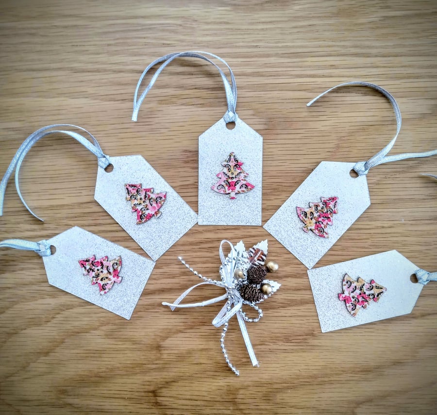 Pack 5 silver glittery CHRISTMAS gift tags with... - Folksy