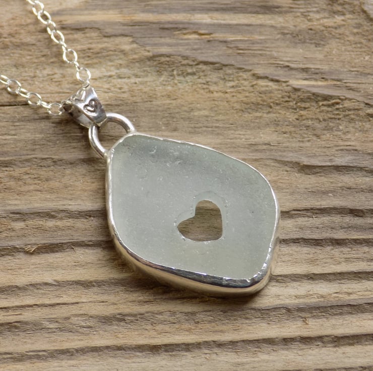 Bezel set sterling silver and seaglass heart pe... - Folksy