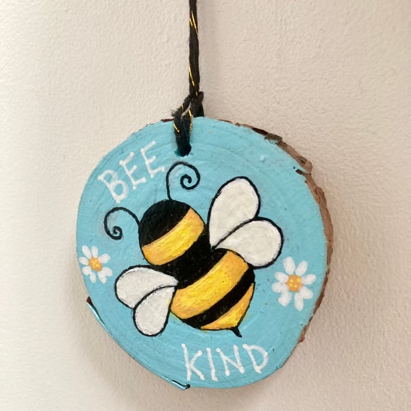 Hand Painted Bumble Bee Wood Slice Hanging Bee ... - Folksy