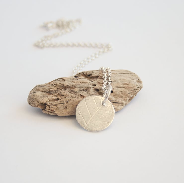 Eco Silver (fine recycled silver) Circle Pendan... - Folksy