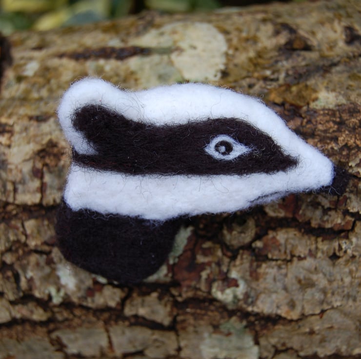 Badger, Needle felt brooch - ladies jewellery ... - Folksy