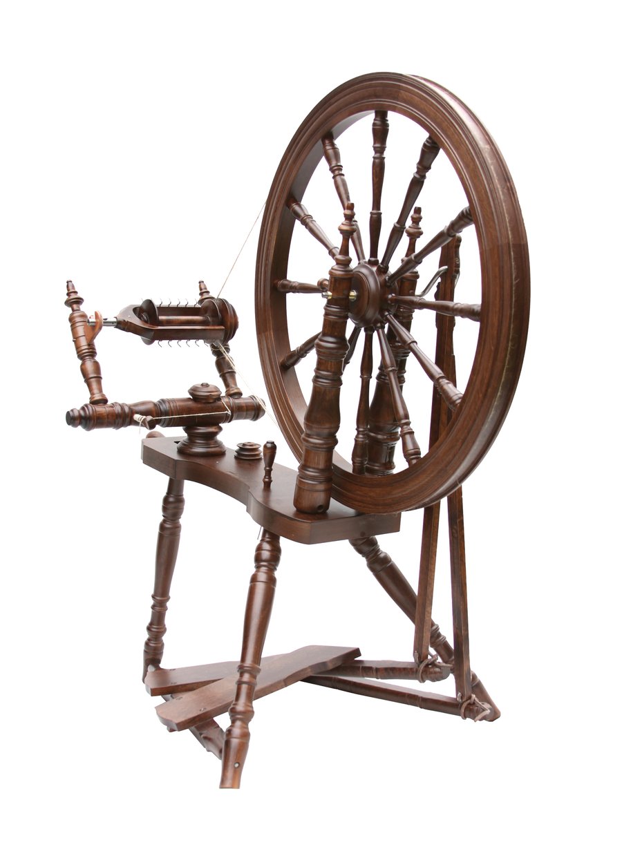 The Symphony Spinning Wheel - Walnut - Folksy