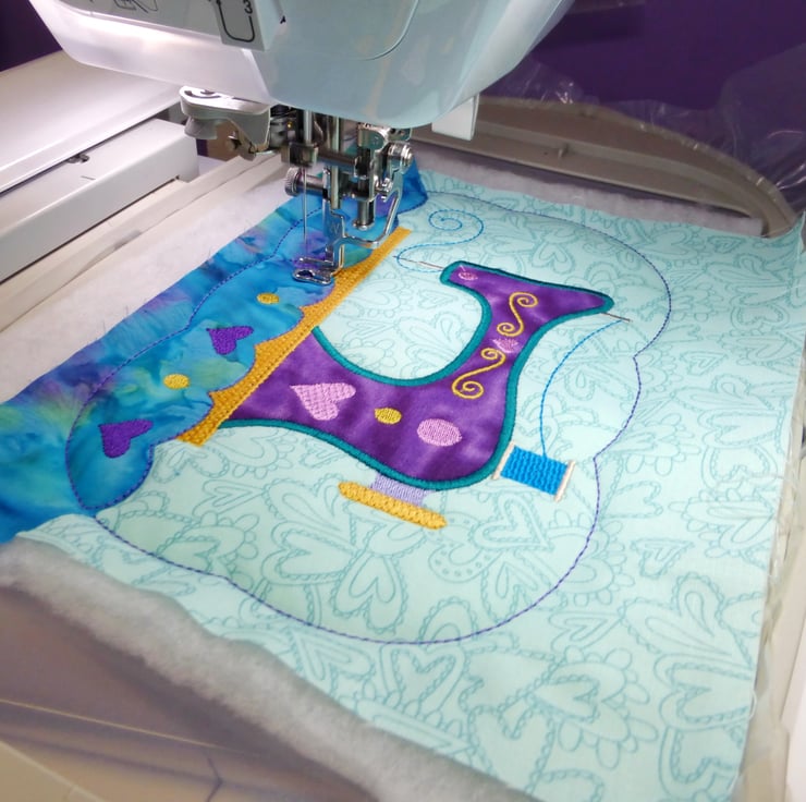 Sewing machine mug rug - Folksy