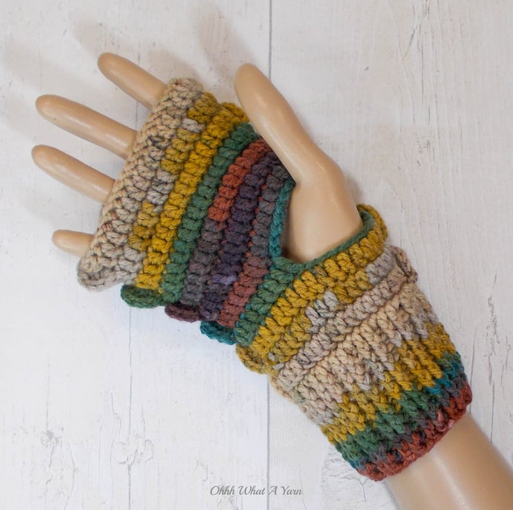 Brown, green and gold dragon scale gloves. Fing... - Folksy