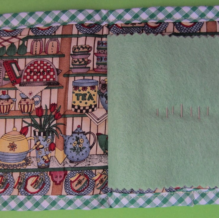 Cat Needle Case - Folksy