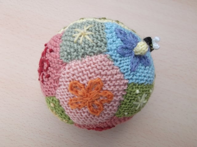 Knitted ball - Folksy
