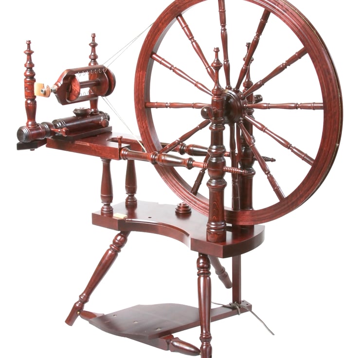 The Polonaise Spinning Wheel - Walnut - Folksy