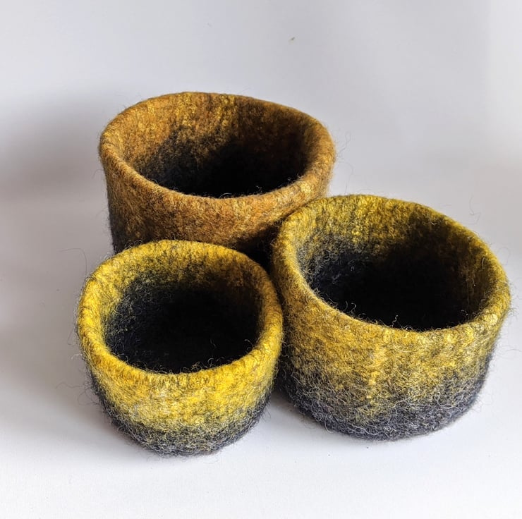 Trio of nesting wool felt pots - grey and yellows - Folksy