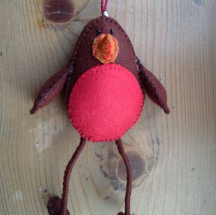 Felt robin decoration - Folksy