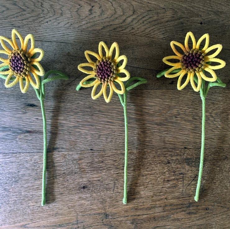 Simple String Sunflower - Folksy