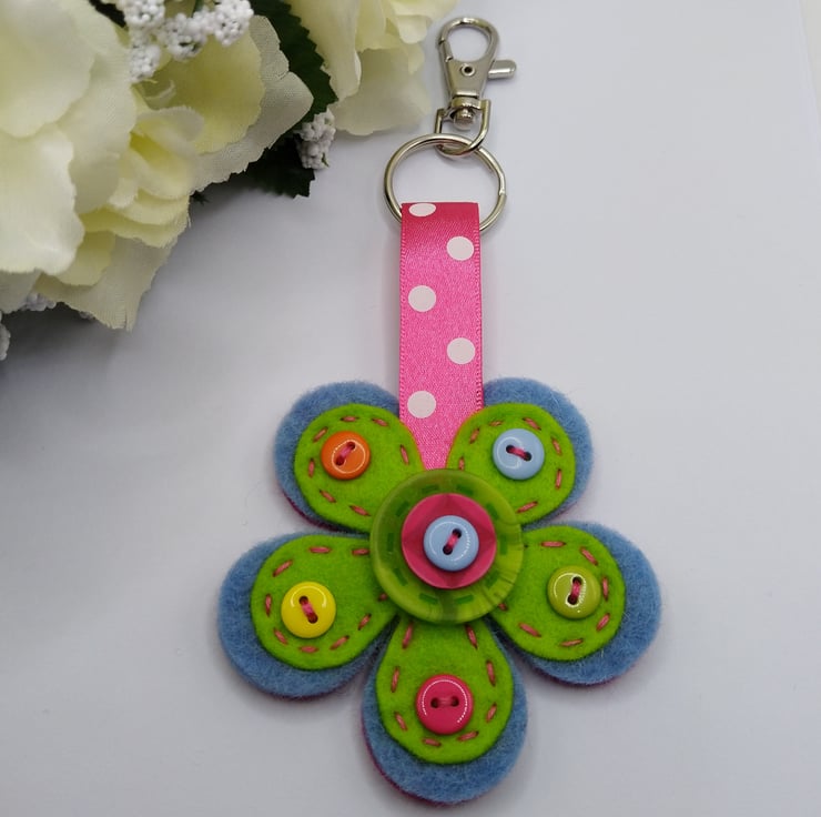 Felt Flower Keyring - Blue and Lime Green Keyri... - Folksy