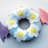 Daisy wool felt donut with wings, collectable, ... - Folksy