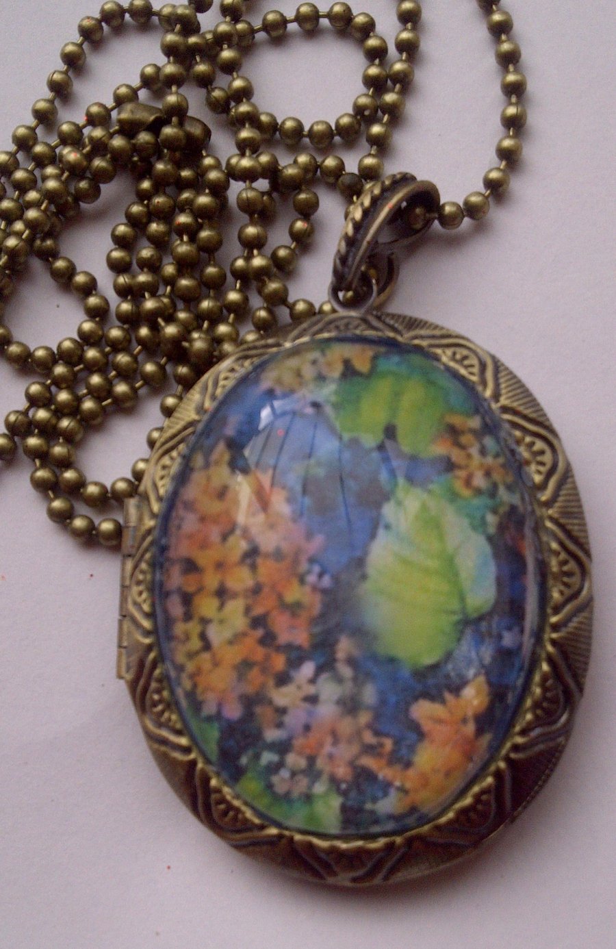 Vintage Style Locket Pill Box On A Fashionable ... - Folksy