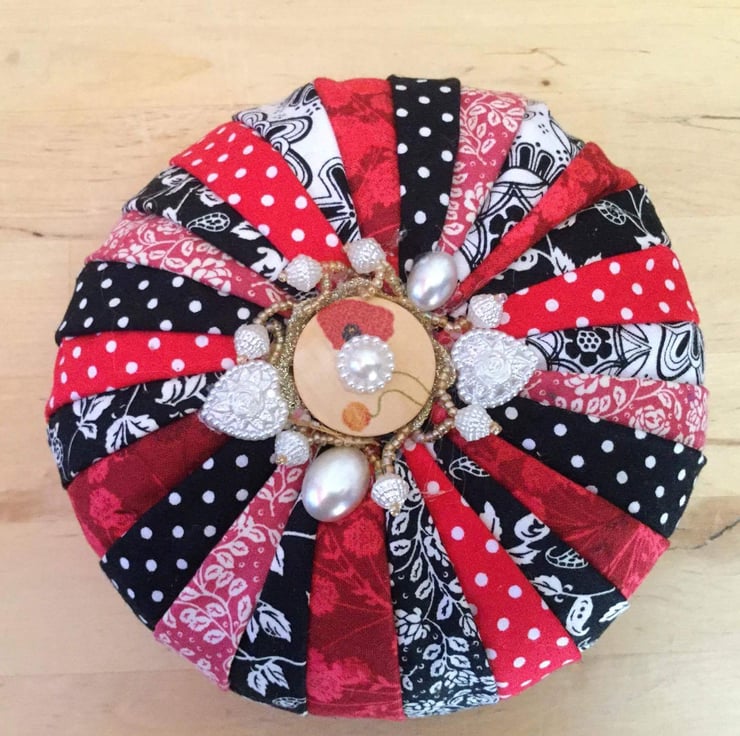 Large round pin cushions - Folksy