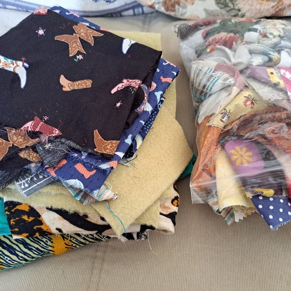 Big Scraps Little Scraps - Folksy