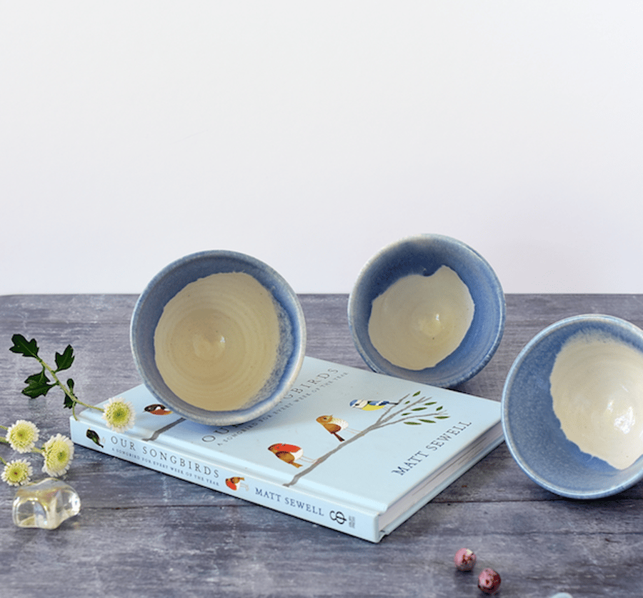 Ceramic tumbler beaker glazed in blue white - ... - Folksy