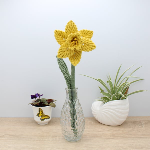 Macrame daffodils single stem flower ,everlasti... - Folksy