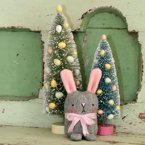 Sweet Grey wool felt Easter bunny rabbit pink bow - Folksy