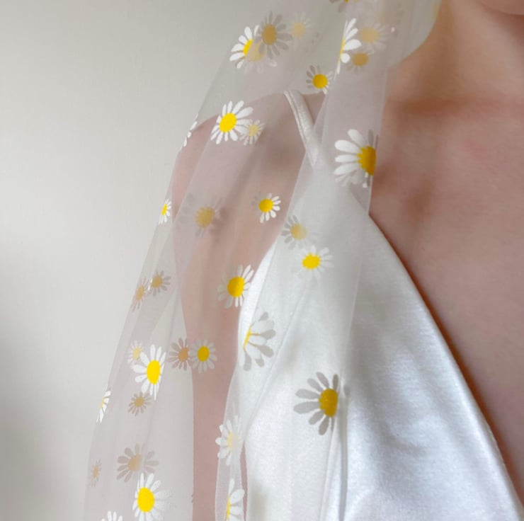 Daisy Wedding Veil, Floral Bridal Veil, Garden ... - Folksy