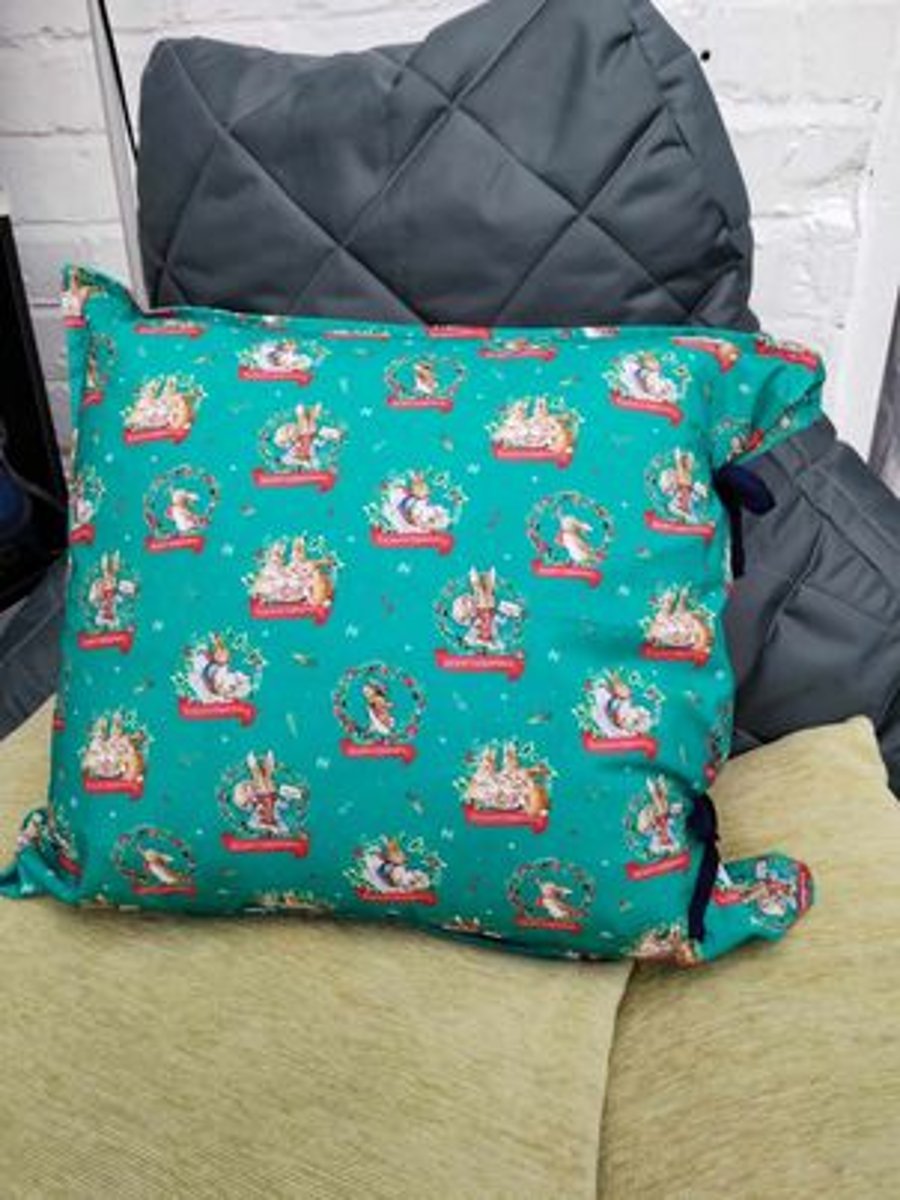PETER RABBIT Christmas pillowcase - Folksy