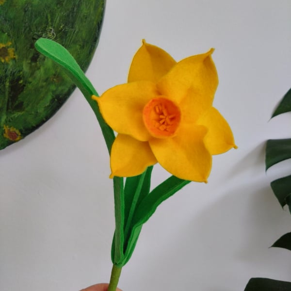 Felt Daffodil Stem - Folksy