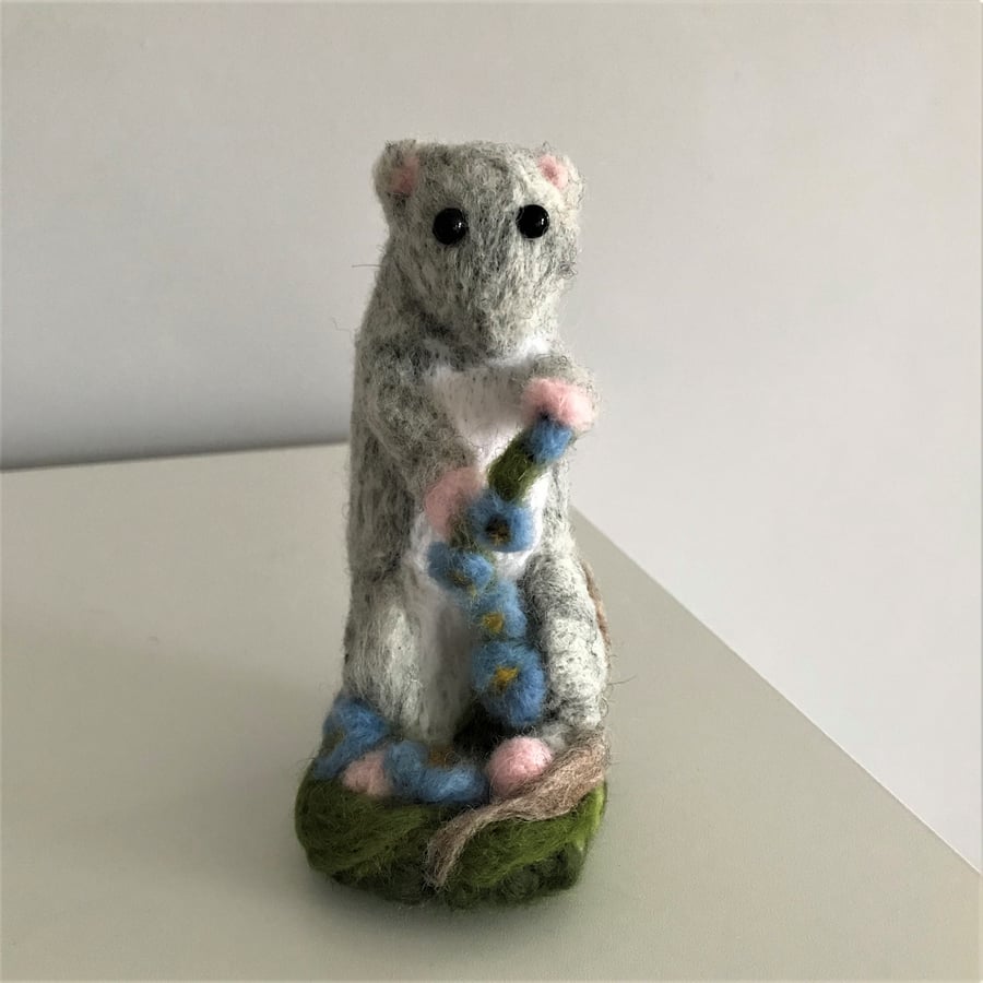 Little Grey Mouse - Folksy