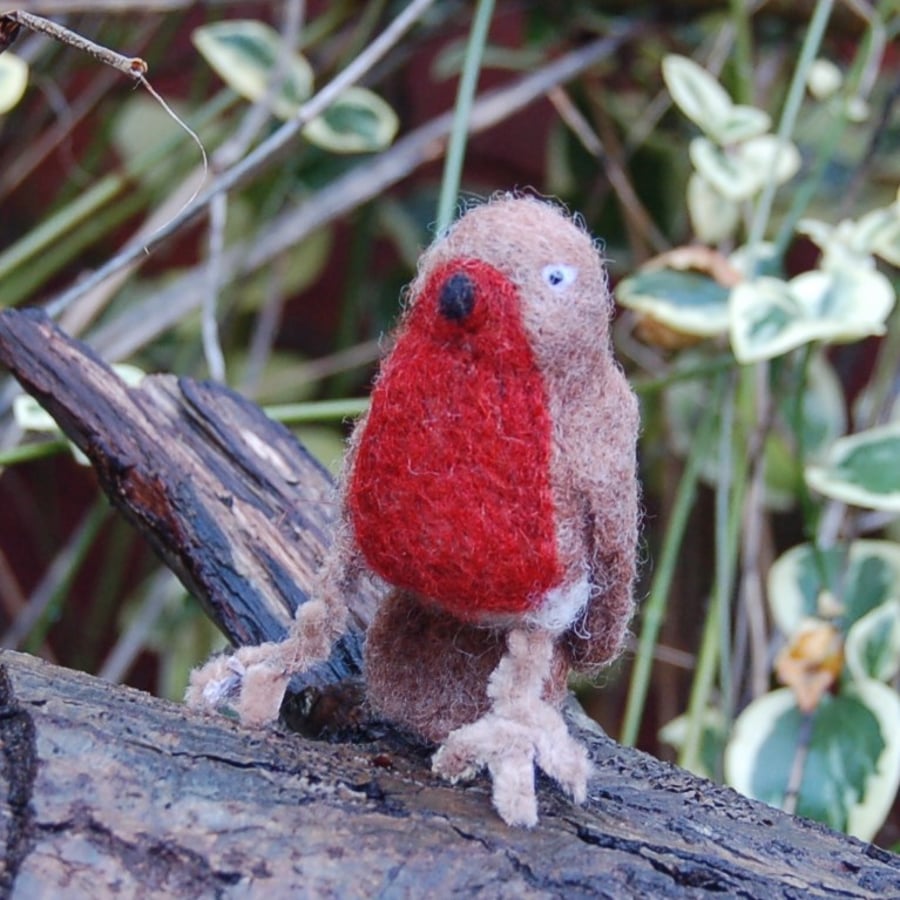 Needle Felt Robin - Folksy