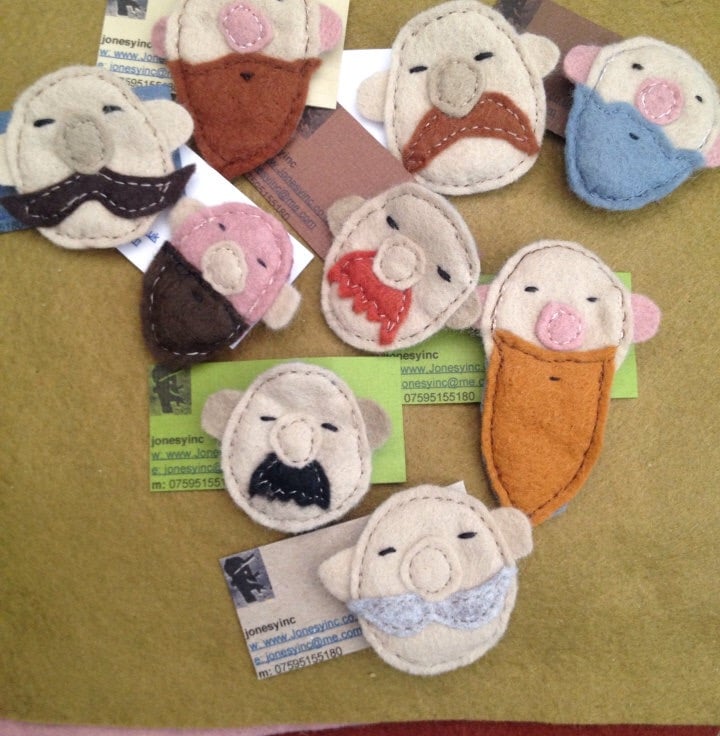 Felt badge - Folksy
