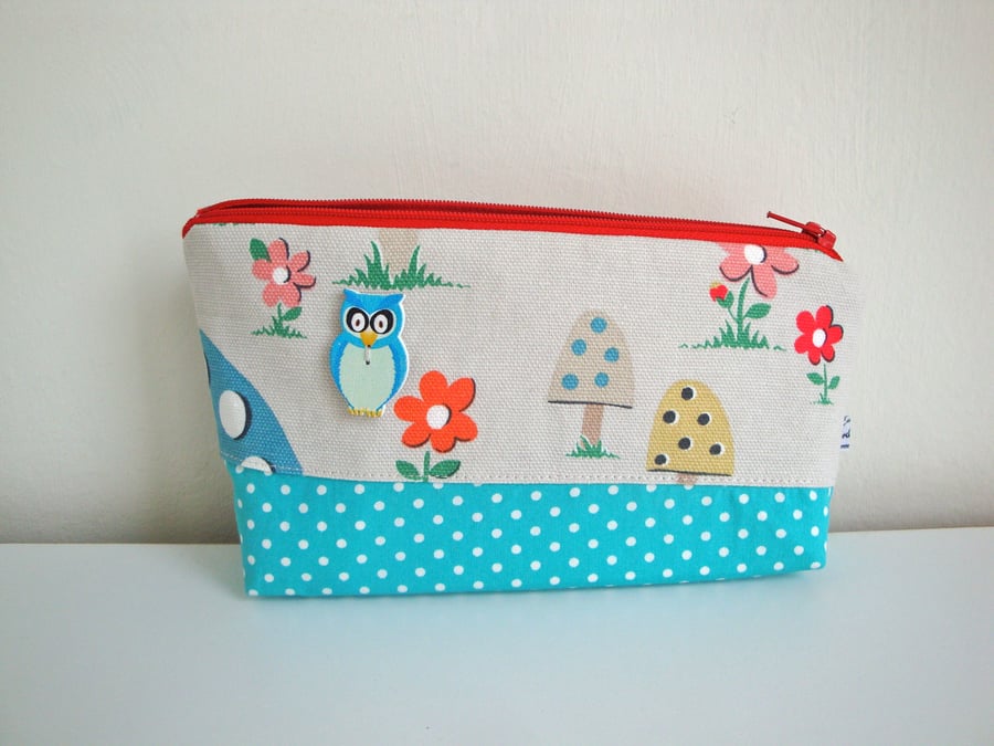 SALE Small Cotton Make up zipper bag - wipe cle... - Folksy