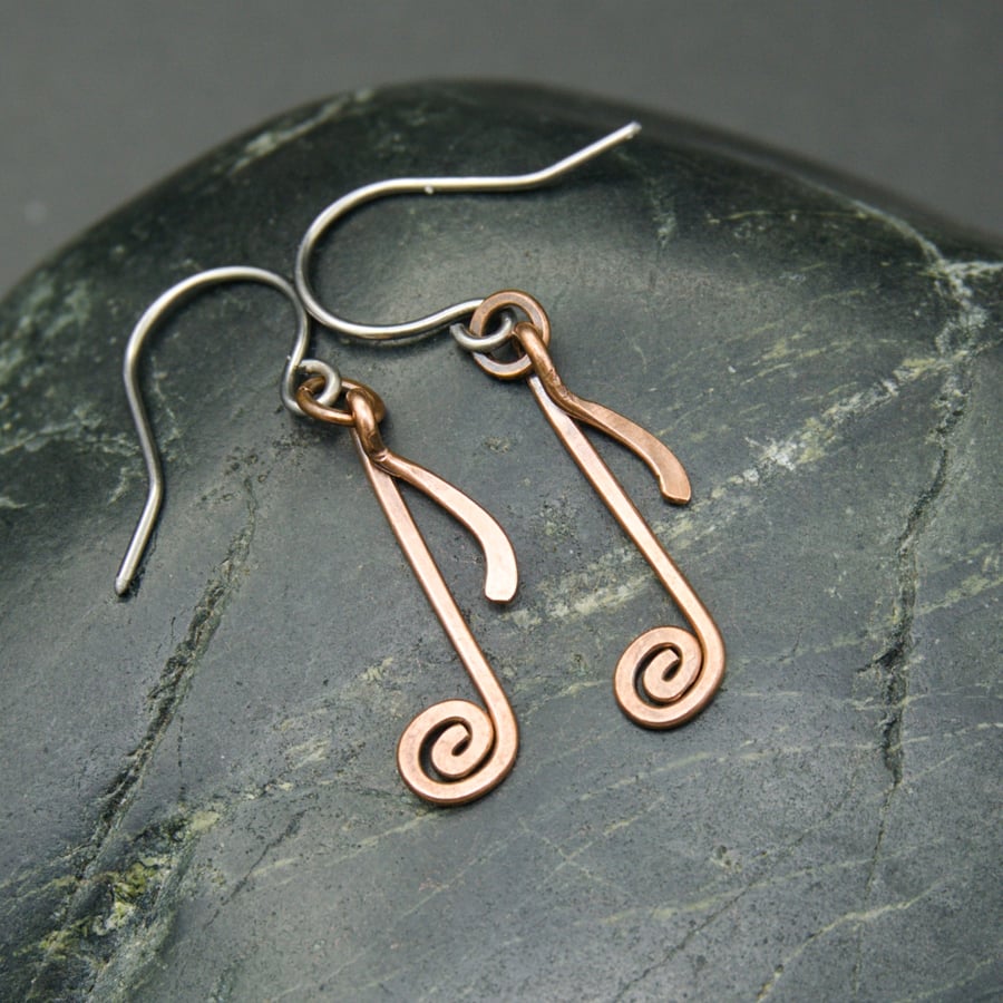 Musical Notation Earrings - Hammered Copper Qua... - Folksy