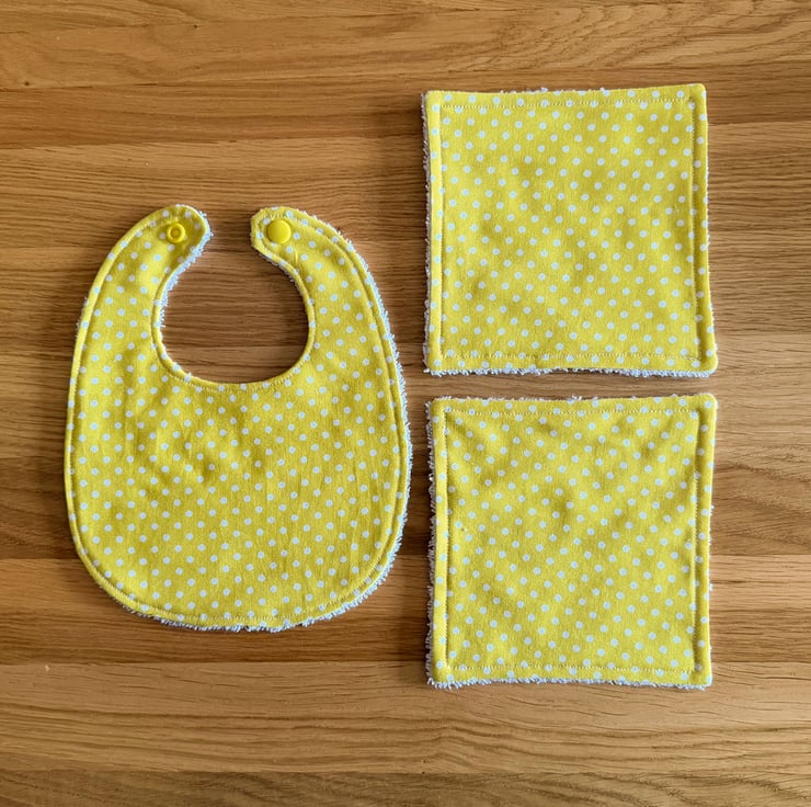 Newborn Baby Boxed Gift Set-Bib & Matching ... - Folksy