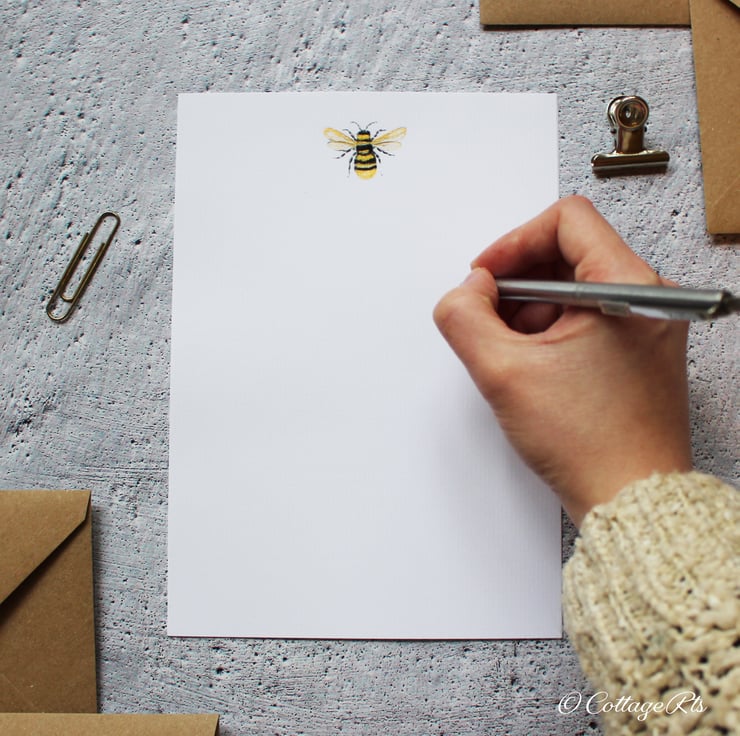 Letter Writing Paper Bumble Bee Design By Cotta... - Folksy