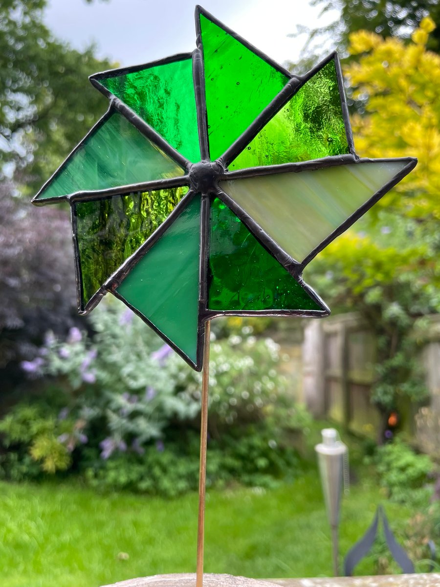 Green Pinwheel stained glass sun catcher plant ... - Folksy