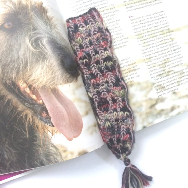 Hand knit book mark - Folksy