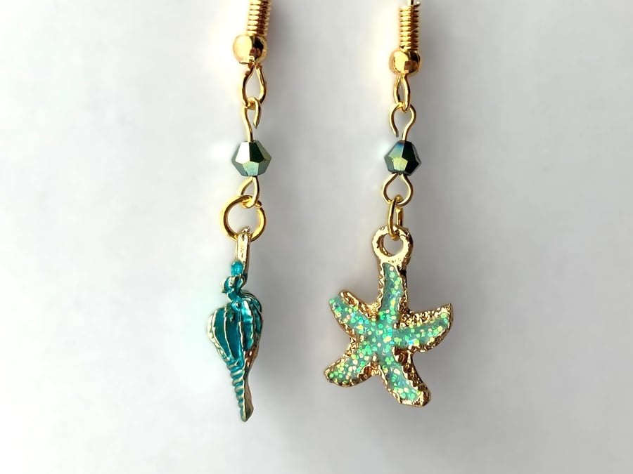 by the sea - Blue Earrings - Folksy