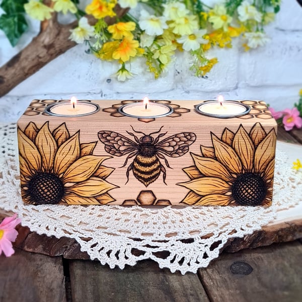 Triple bee tealight holder - Folksy
