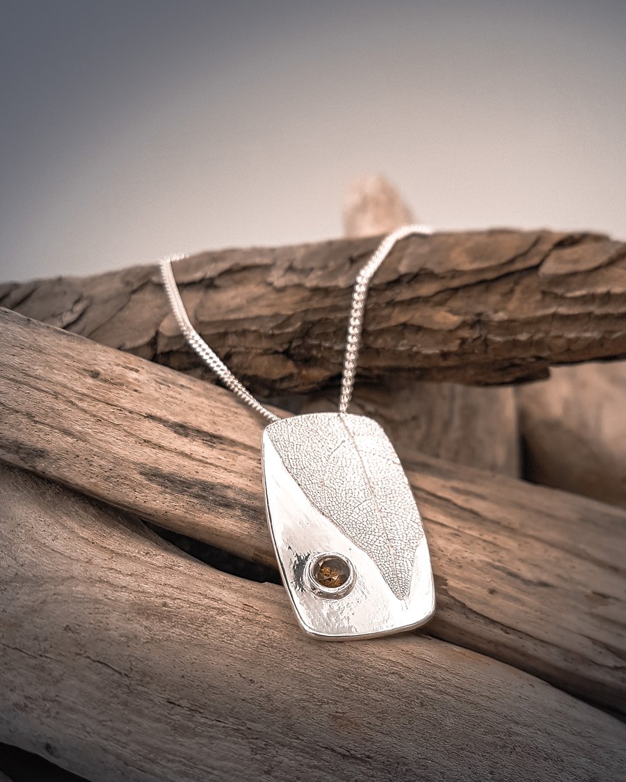 Silver pendant with leaf texture and olive gree... - Folksy