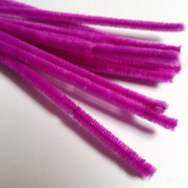 30 x Fuzzy Craft Pipe Cleaners - 30cm - Purple - Folksy