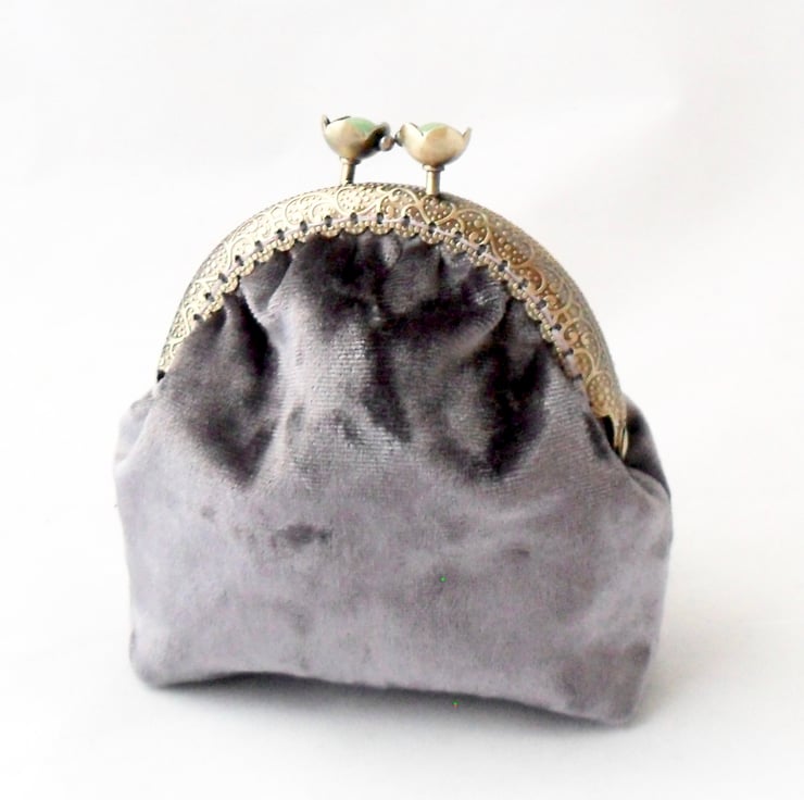Lilac velvet coin purse - Folksy